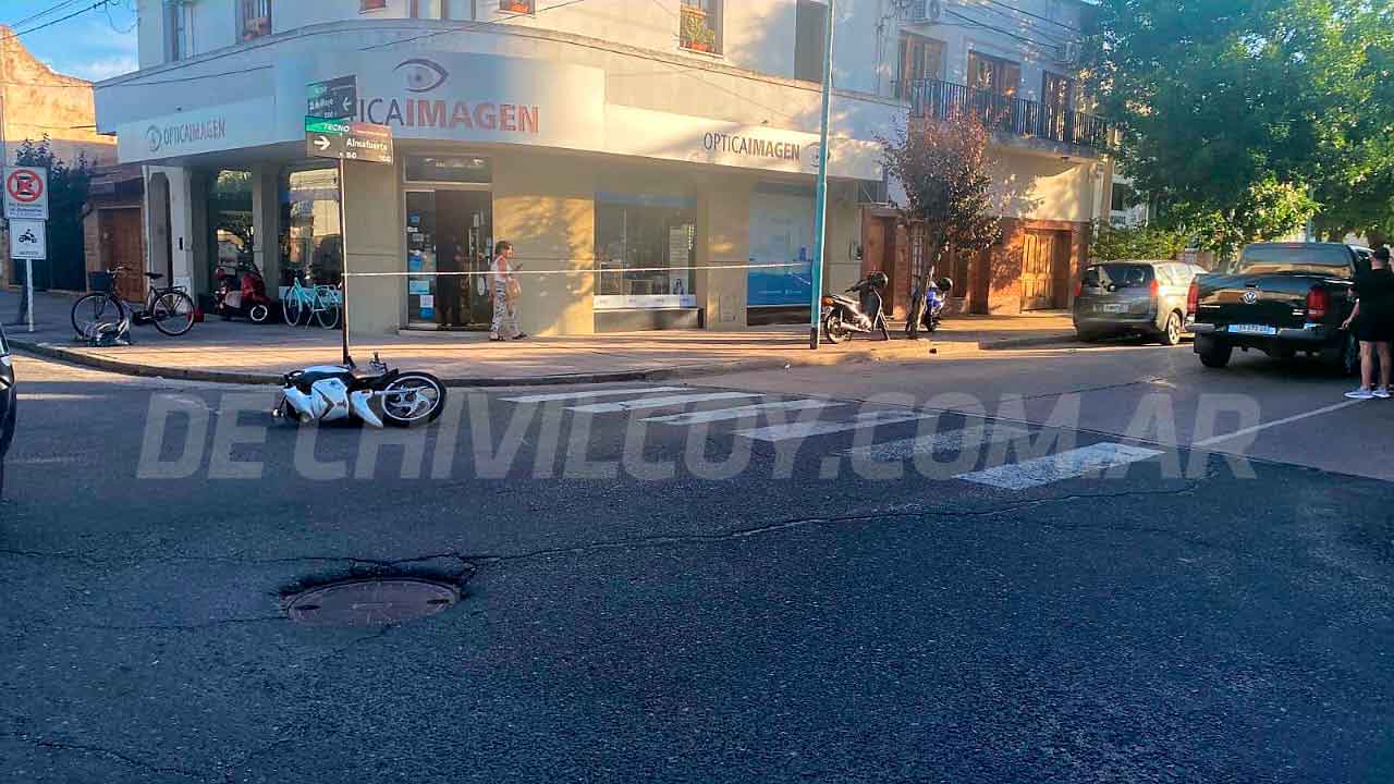 Siniestro Vial Dos Mujeres Hospitalizadas Tras Choque Entre Una Moto Y